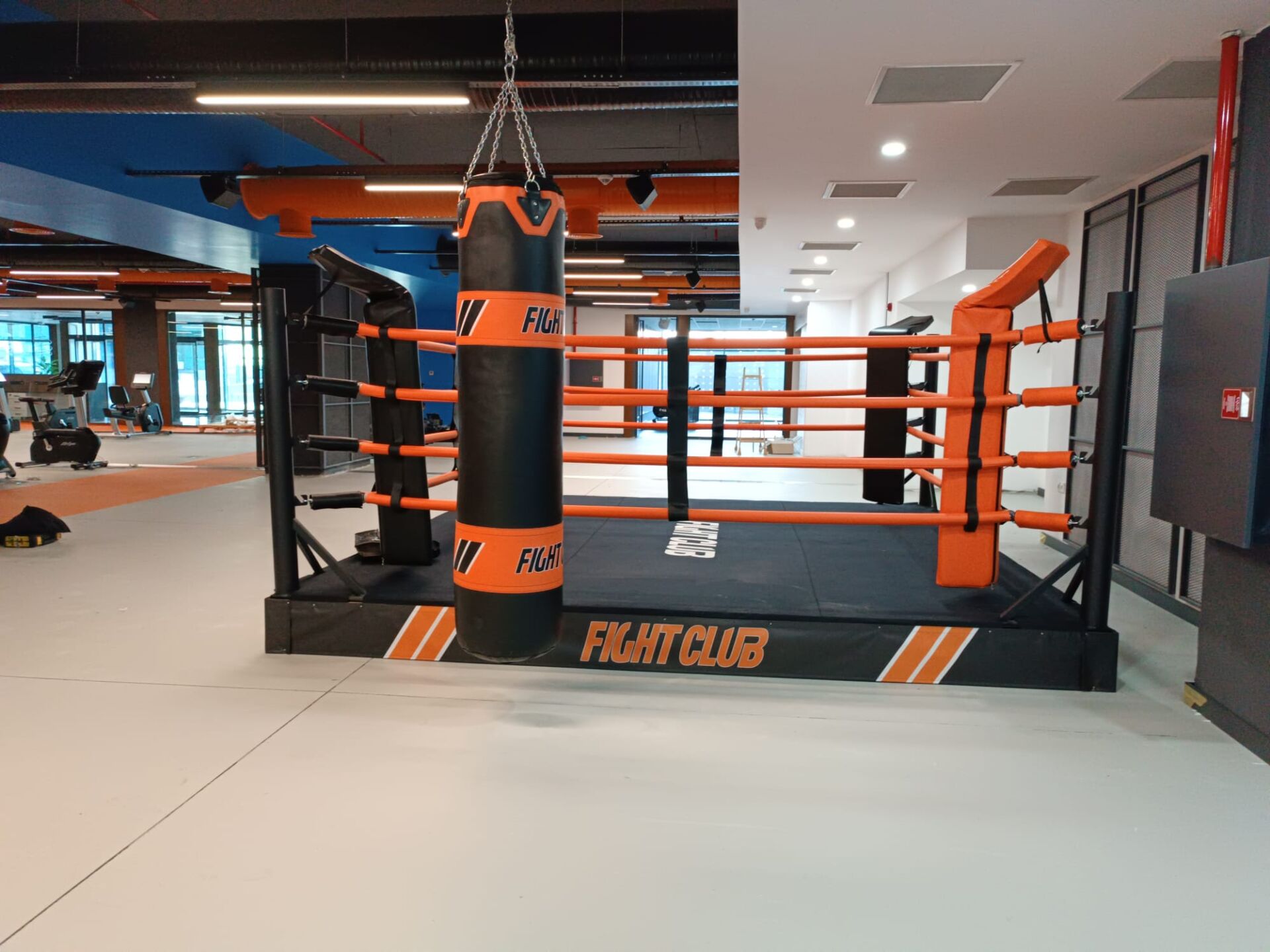 BOKS RİNGİ YÜKSEKLİK 50 CM STANDART RENK BASKISIZ 4X4Boks Ringi ...